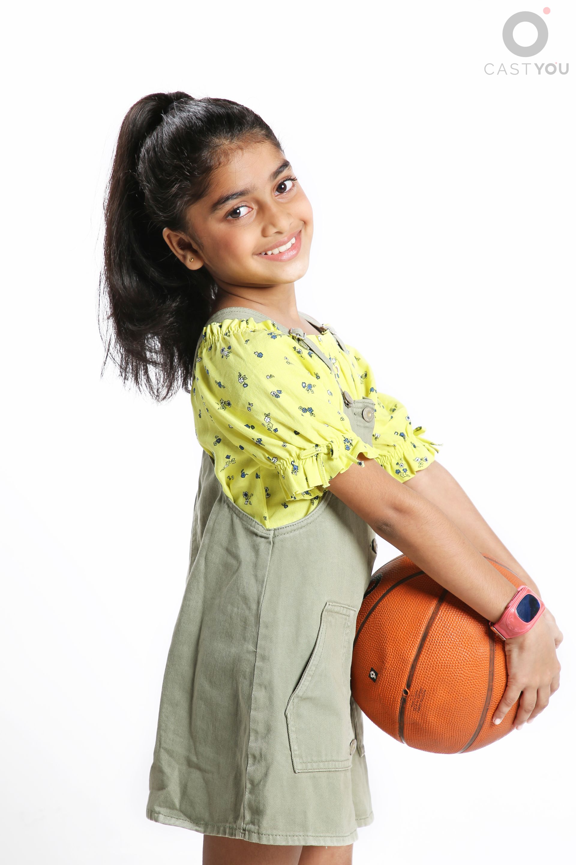 Samaira Bhatkar - CastYou