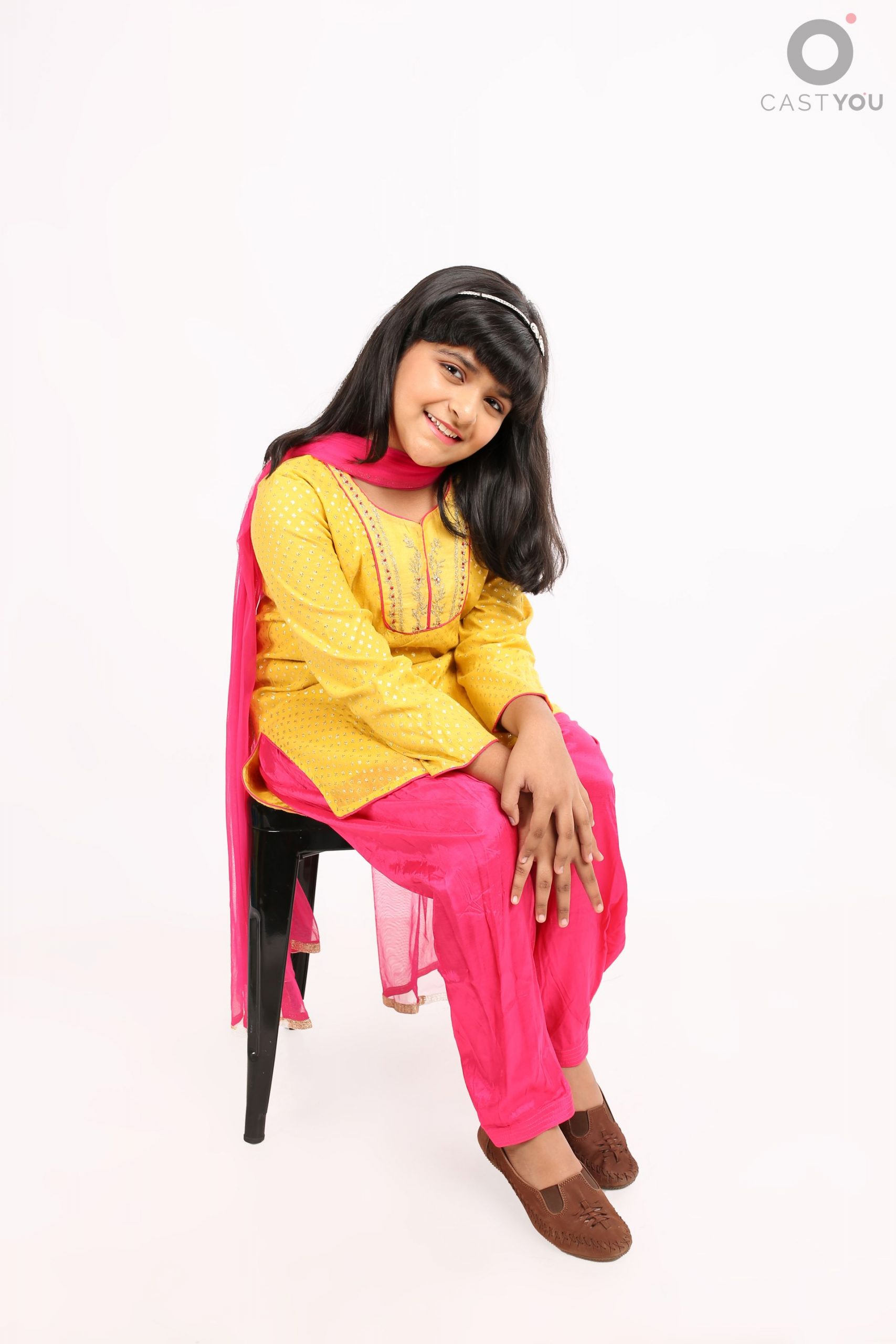Utkarsha Chatterjee - CastYou