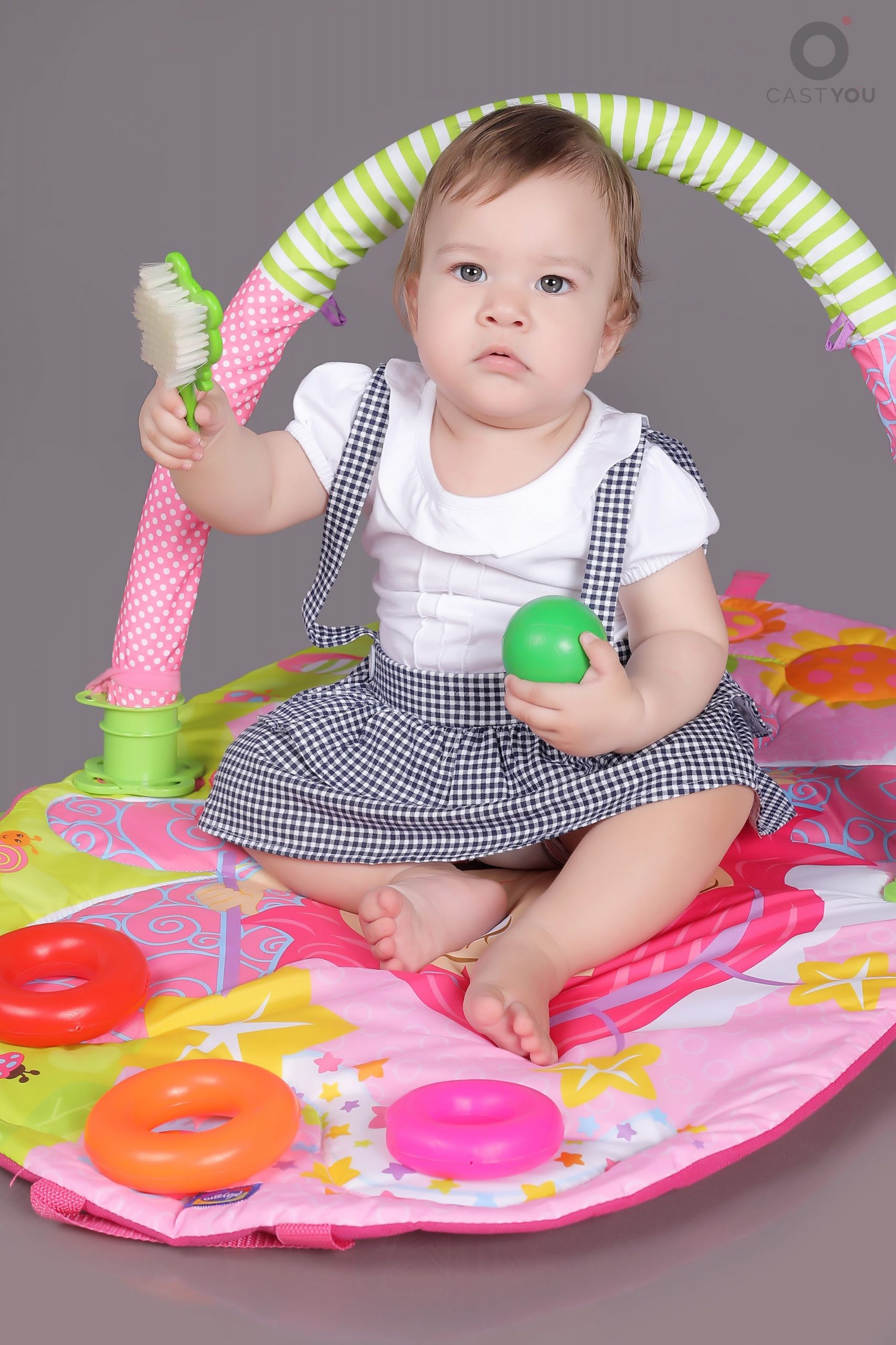 Minaal Sameer Castyou