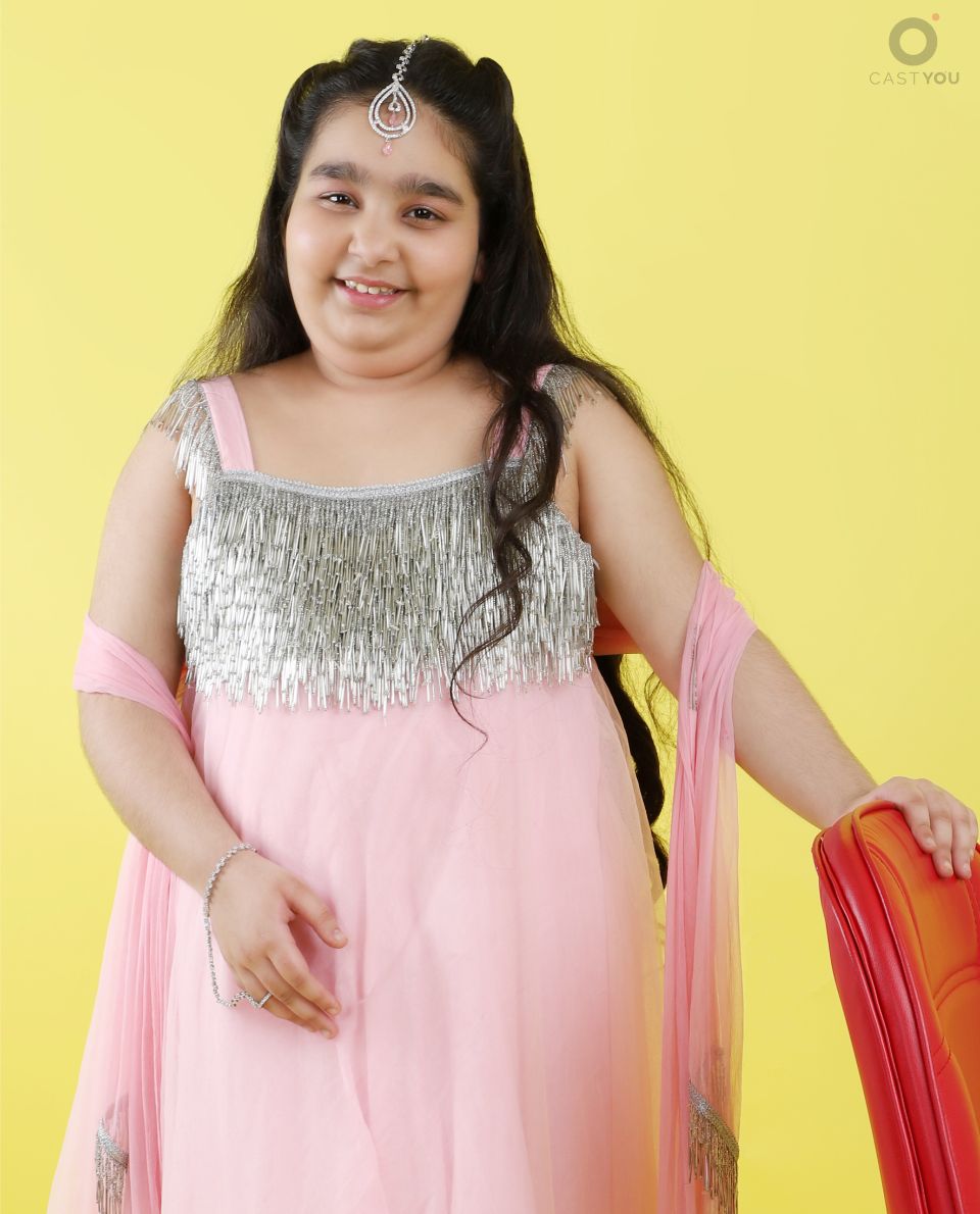 Zoya Bhatia - CastYou