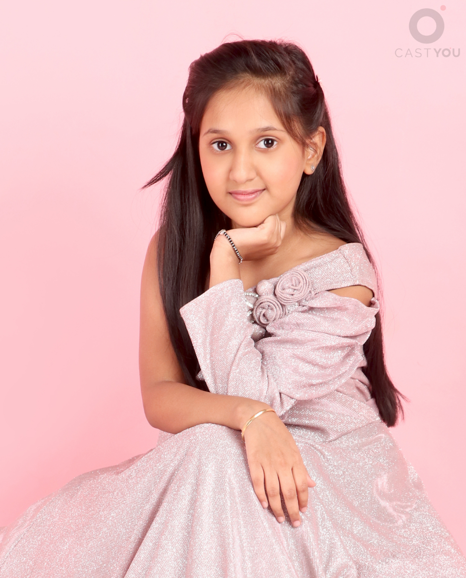 Female Child Artists