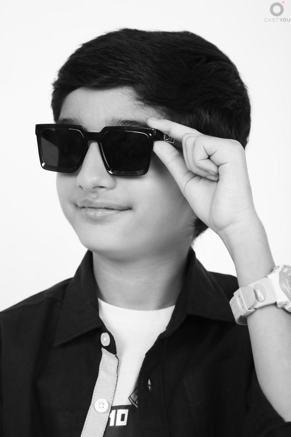 Aanay Maheshwari - CastYou