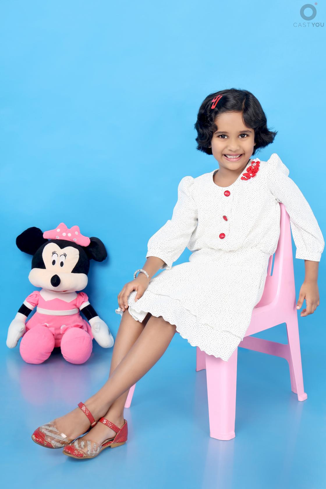 Mahasri YS - CastYou