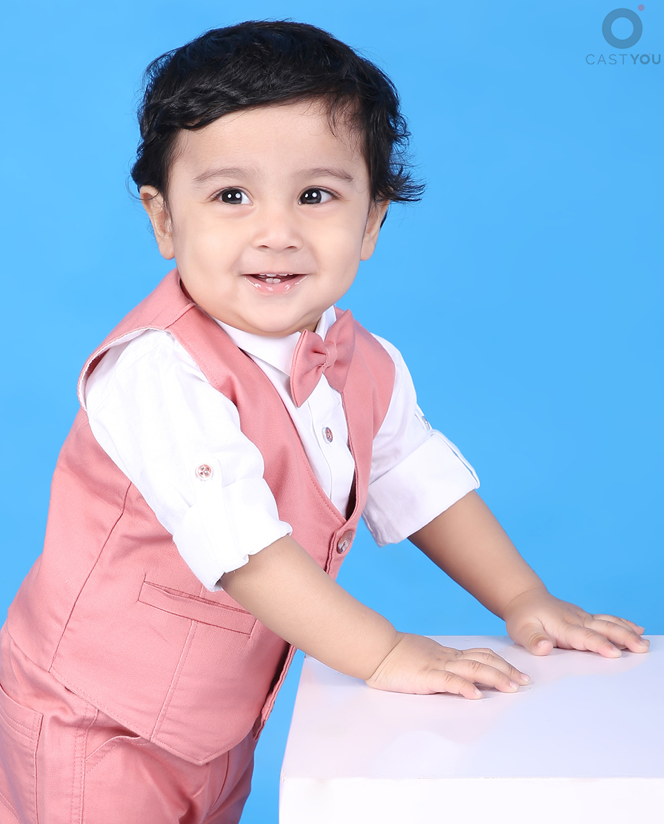 Kritik Kale - CastYou