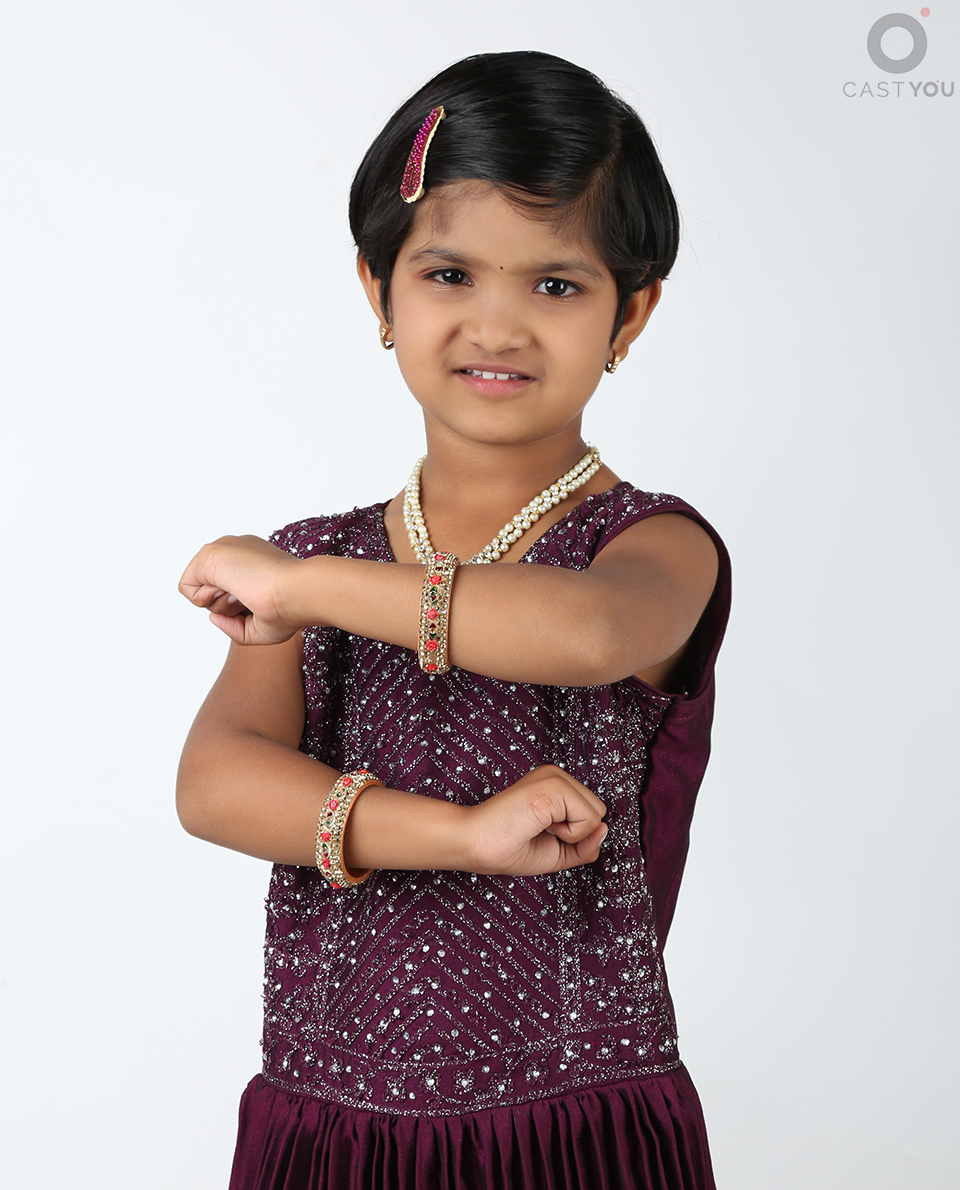 Arya Gwali - CastYou