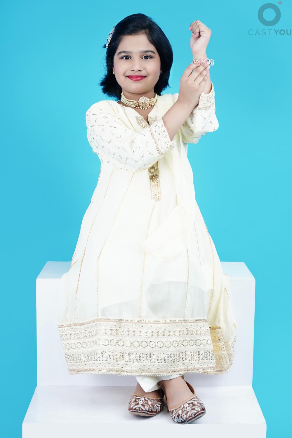 Alina Khan - CastYou