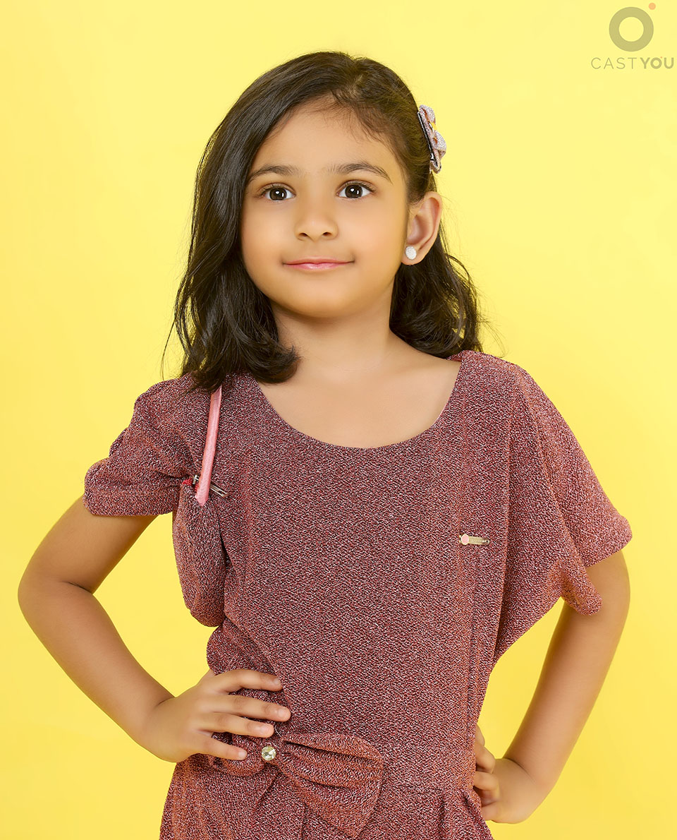 Divina Suhash - CastYou