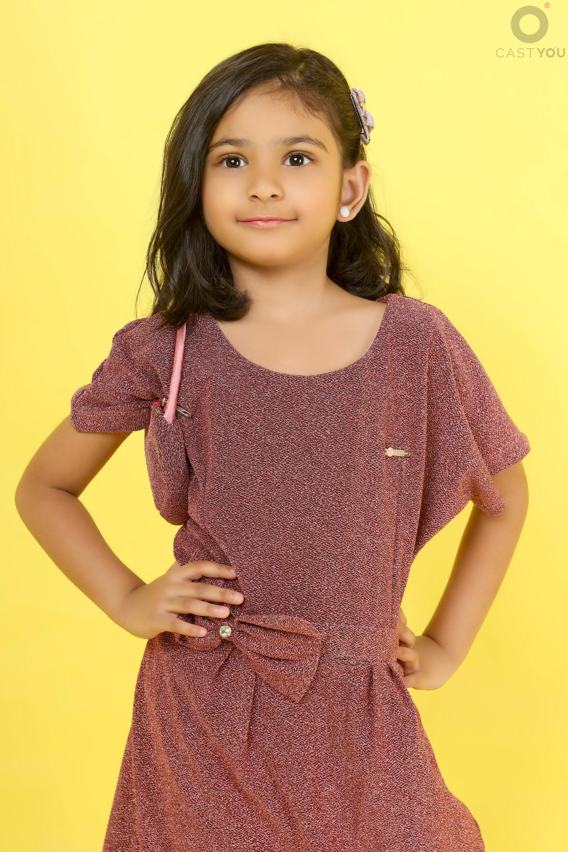 Divina Suhash - CastYou