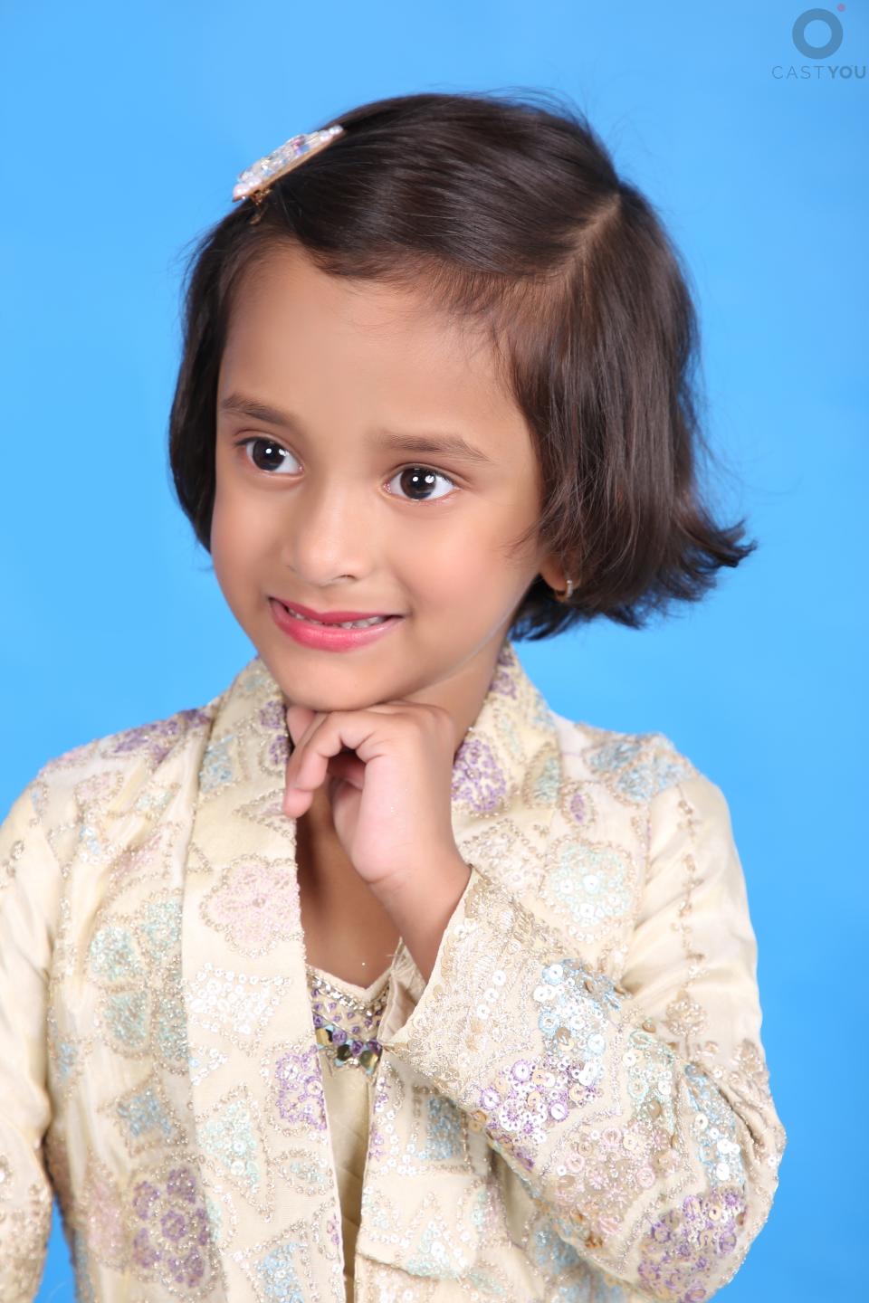 Maira Khan - CastYou