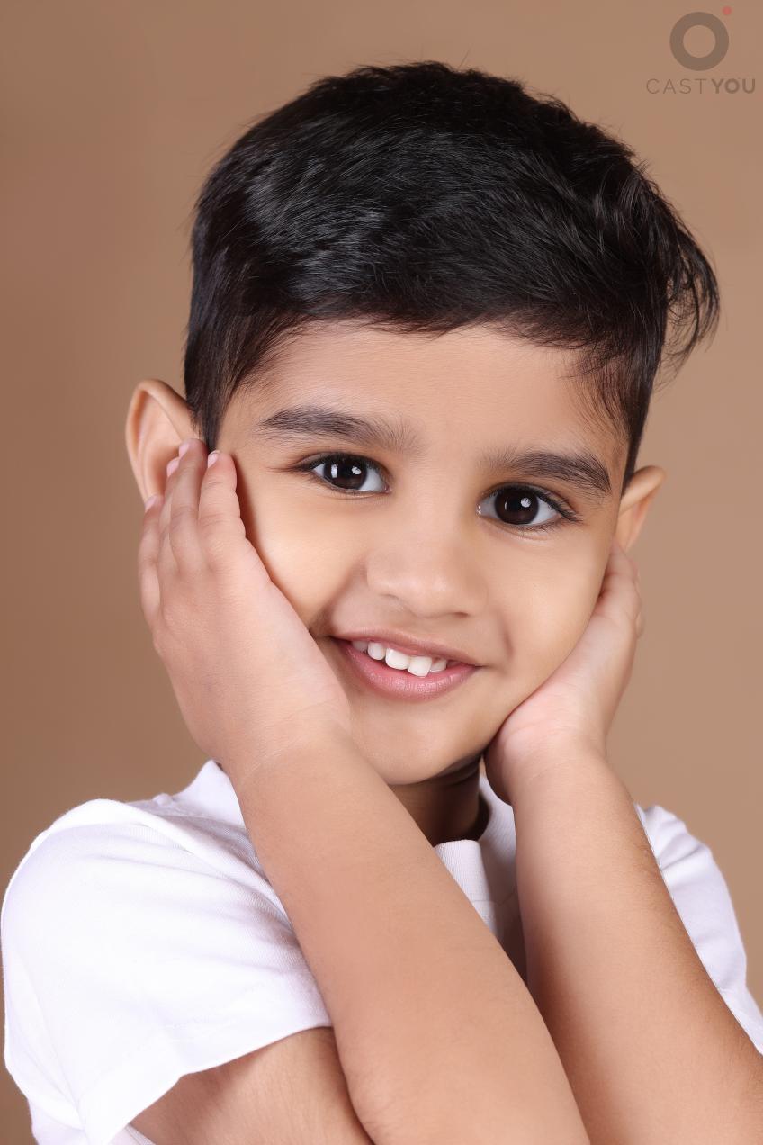 Aadvik Vyas Castyou